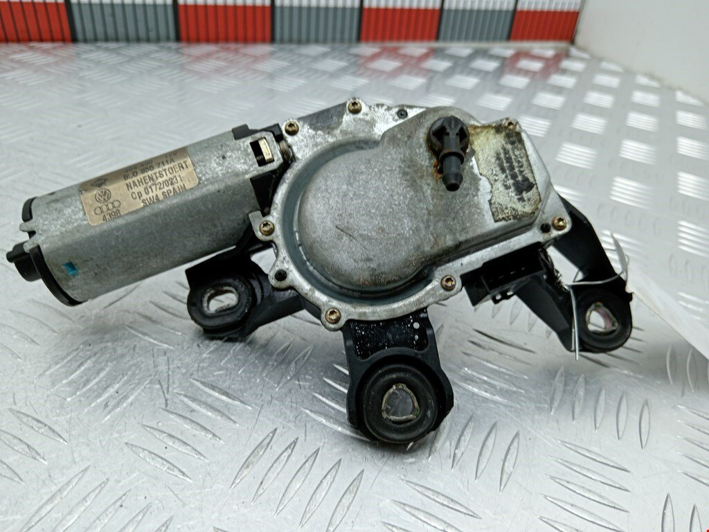 Моторчик стеклоочистителя задний Audi A4 B5 8L0955711B арт. 1784133