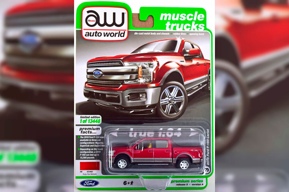 Модель коллекционная AUTO WORLD Ford F-150 lariat (2019), red metallic (длина модели 6-10 см)