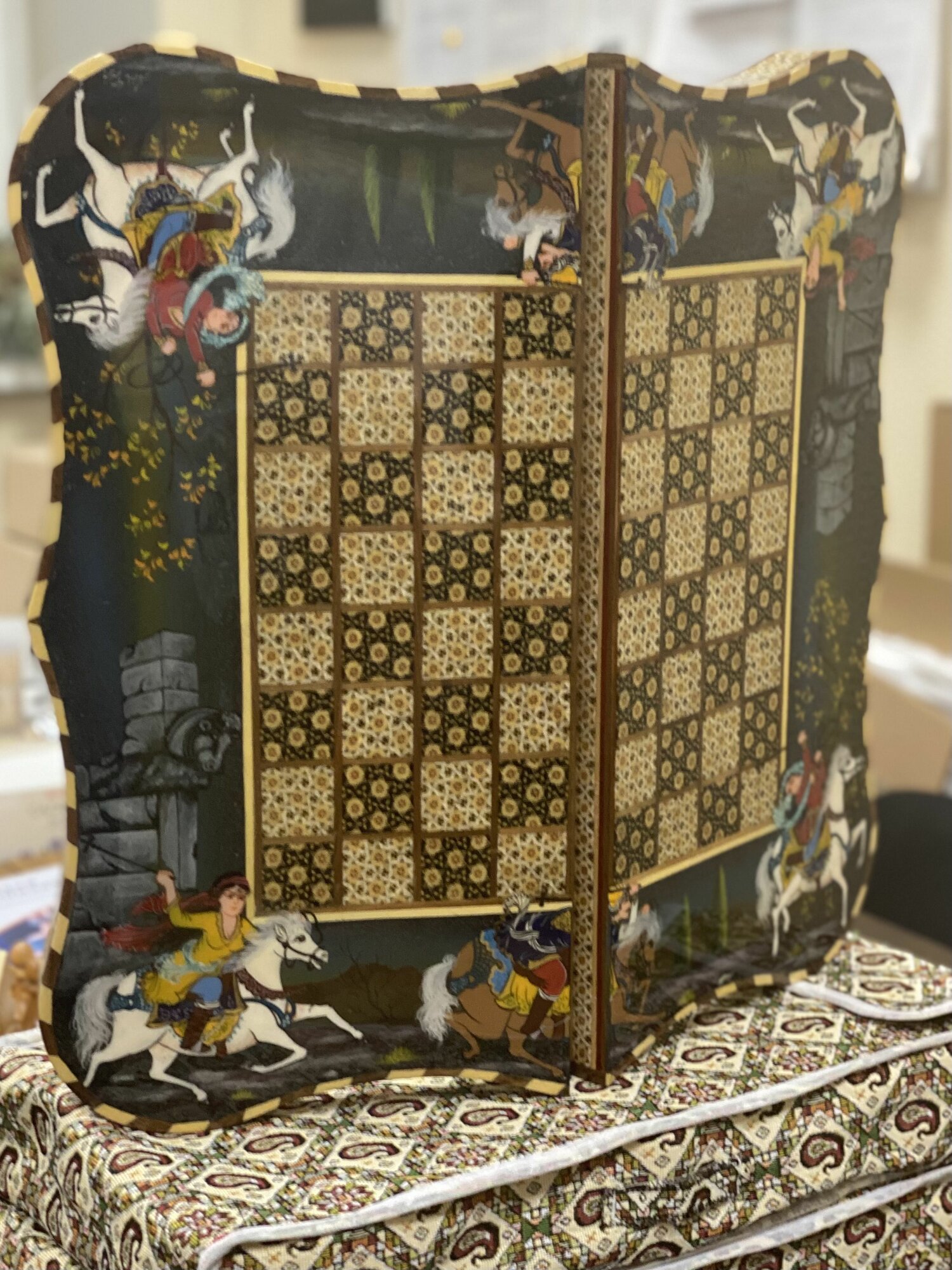 Шахматы-нарды Персидский базар "Хатам" Иран, ручная работа, с миниатюрами, деревянная инкрустация из натуральных материалов