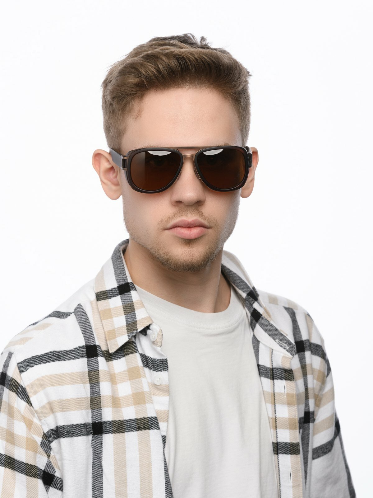 Солнцезащитные очки