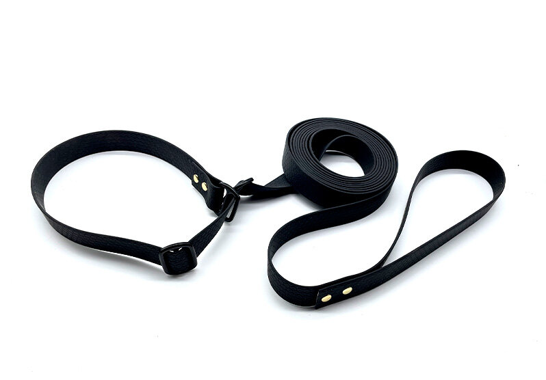Поводок ошейник с 2-мя фиксаторами из биотана гриппи черный шир.25 мм 1,5 м