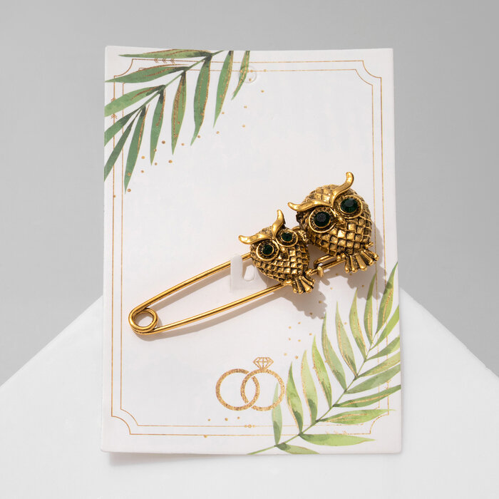 Брошь Queen Fair