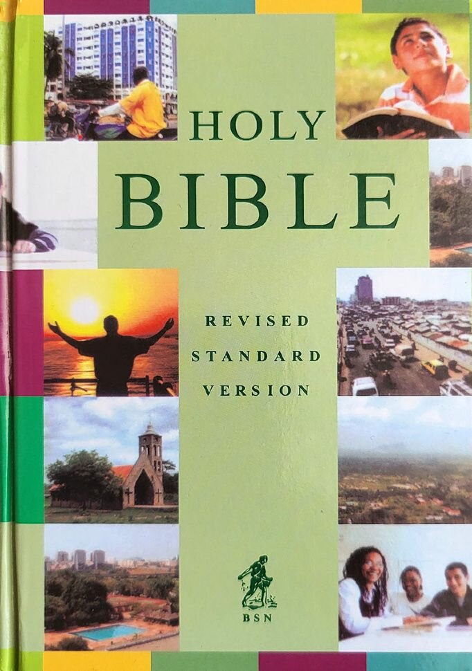 HOLY BIBLE. REVISED STANDARD VERSION BIBLES /155x110/