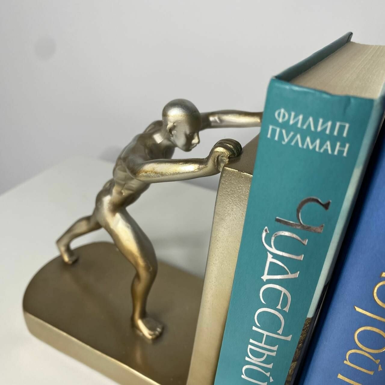 Держатель для книг — фото 1