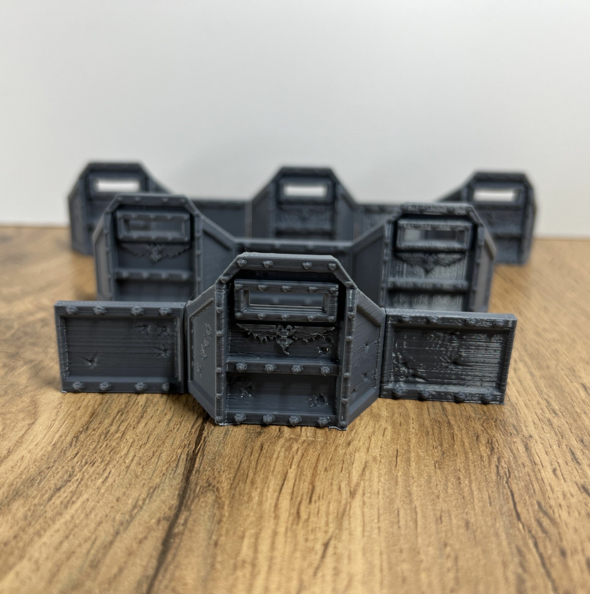 Warhammer 40000 Aegis Defence Line / Набор миниатюр для настольной игры