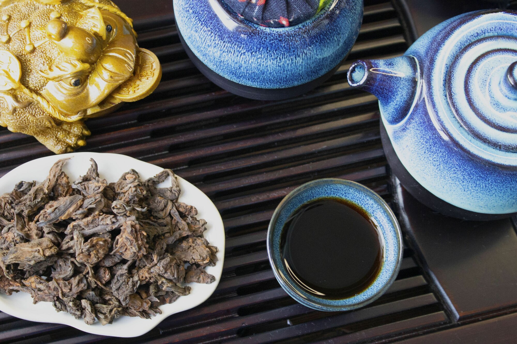 Чай китайский Пуэр Шу Лао Ча Тоу/ Чайные головы, Юньнань, чайная зона Линьцан, 2010 года, 125 грамм