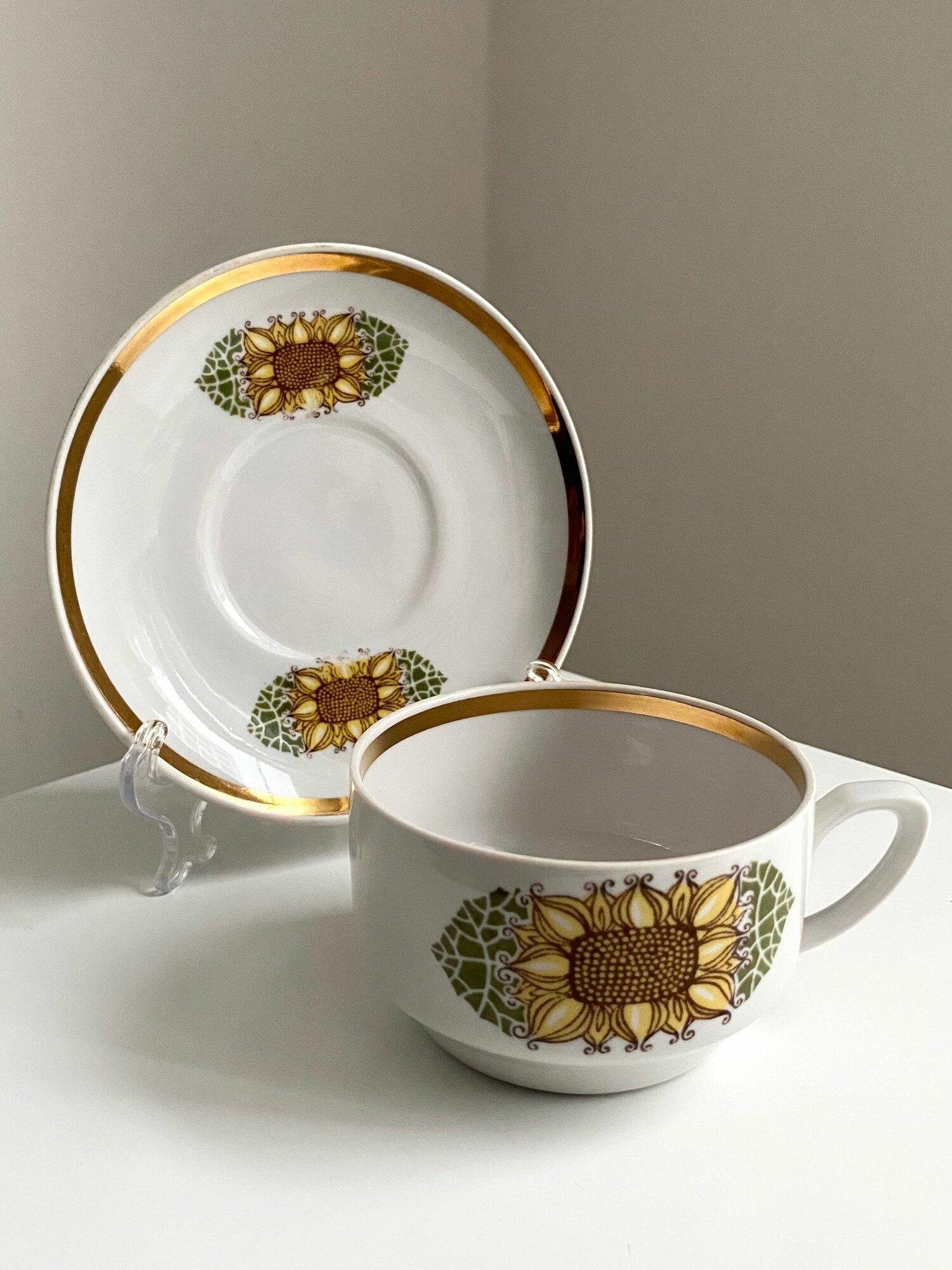 Чайная пара "Подсолнух" Фарфор. Рига. Рига в составе СССР. Позолота.