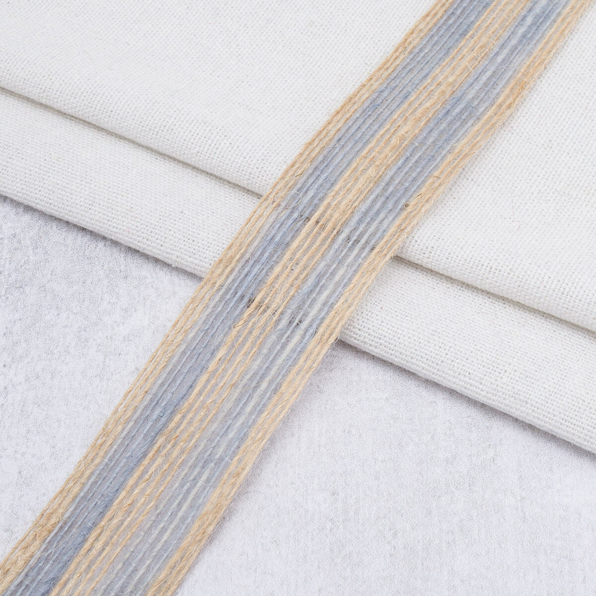 Тесьма декоративная джутовая, ширина 3 см, длина 20 метров, 1 штука