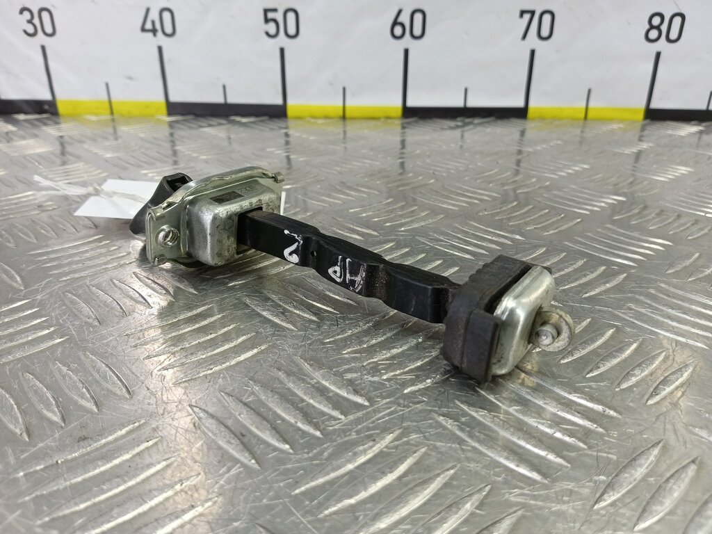 Ограничитель двери передней Б/У для HONDA Accord VIII (2007—2011) 72380TL0003