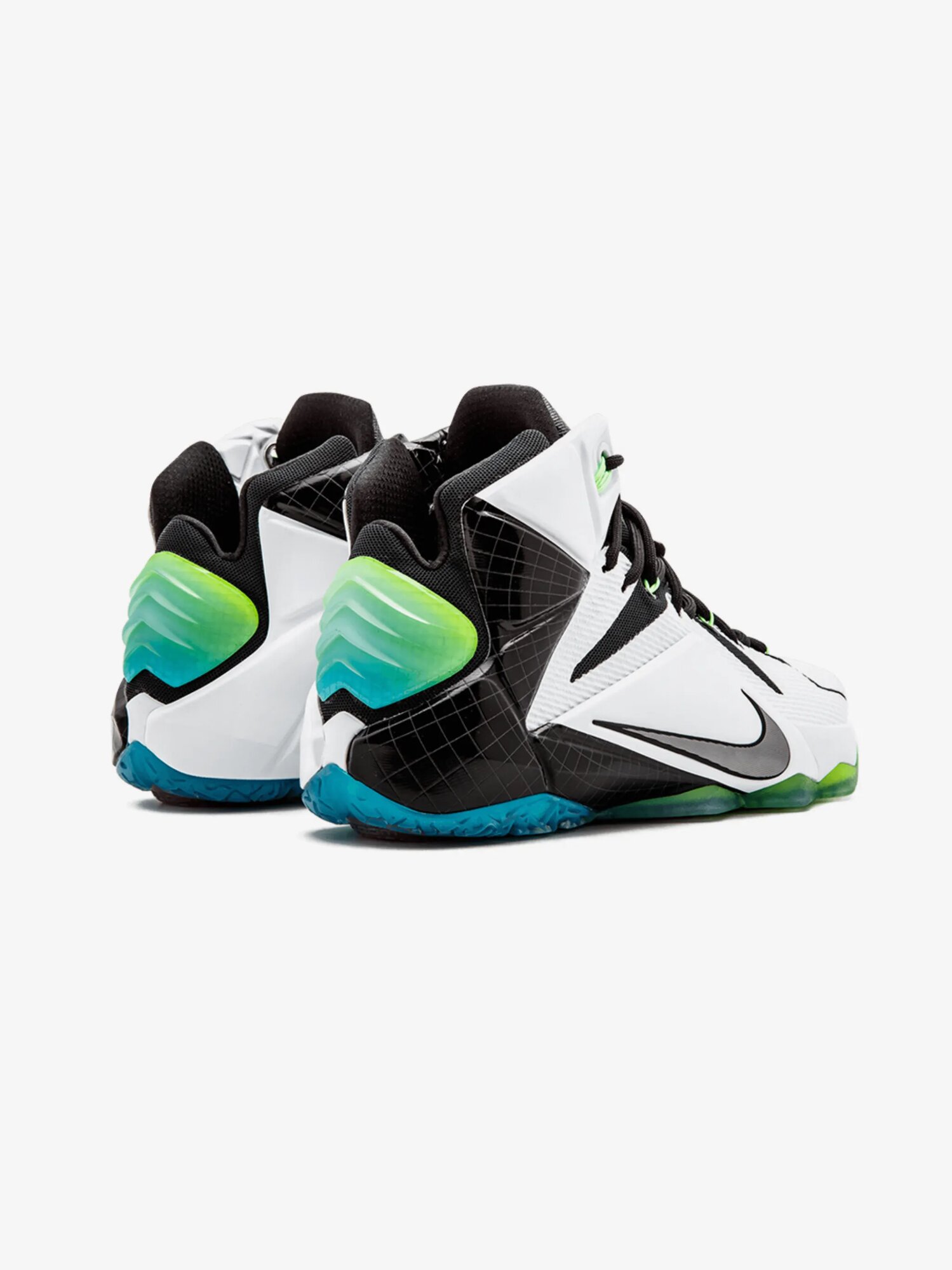 Кроссовки NIKE 'Lebron 12', размер 13 US, белый — фото 1
