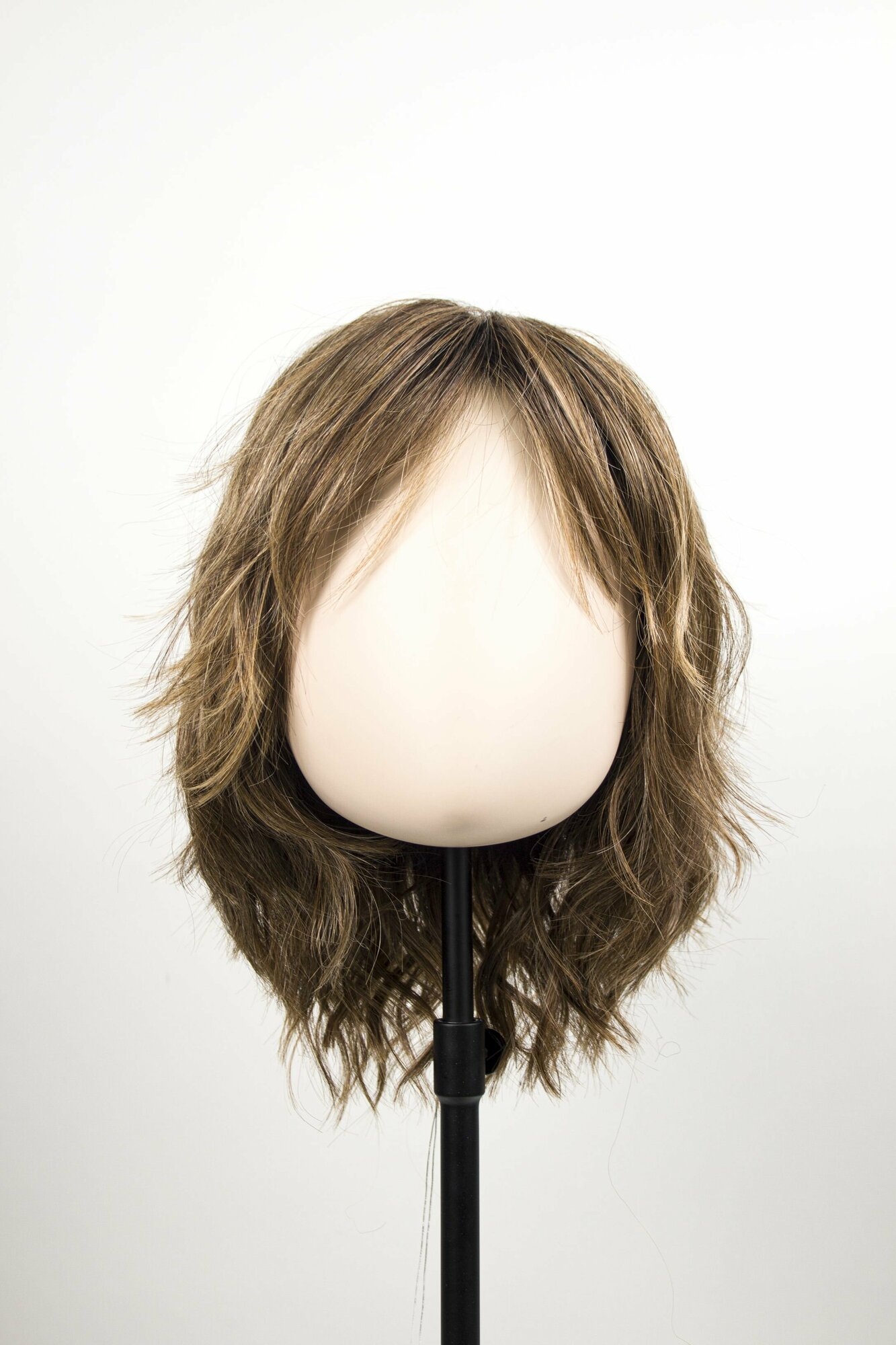 Ellen Wille парик из искусственных волос Anima