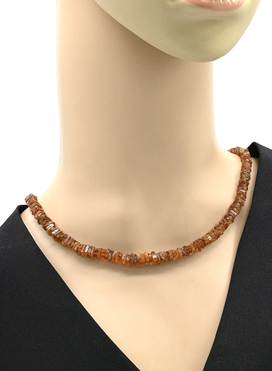 Бусы, гранат