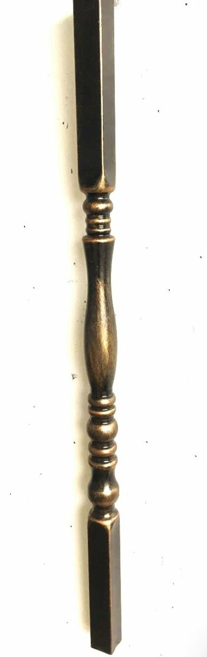 Начальный столб для лестницы металлический без покраски