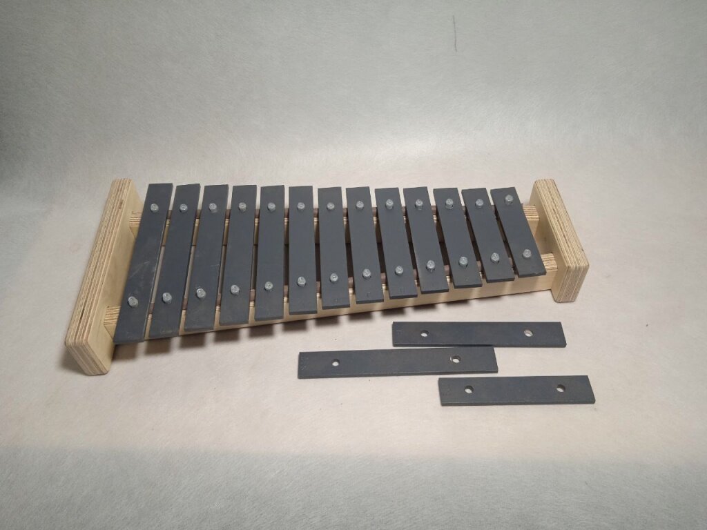 SGS1 Колокольчики (глокеншпиль) сопрано диатоника, 13 нот +3 дополнительных, Sinkopa