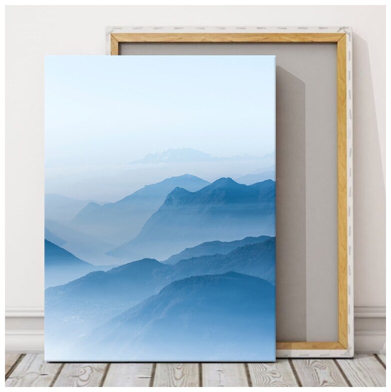 Картина на холсте "Горы в тумане" 40х50 см, на стену для интерьера