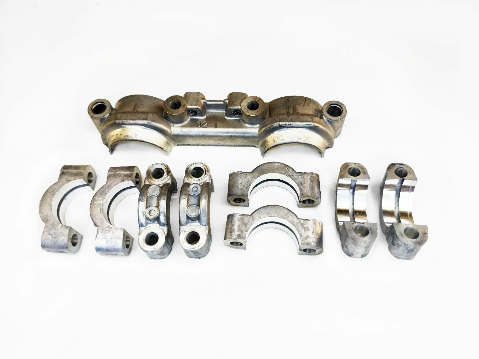 Крышка распределительных валов (бугеля) ЗМЗ 406