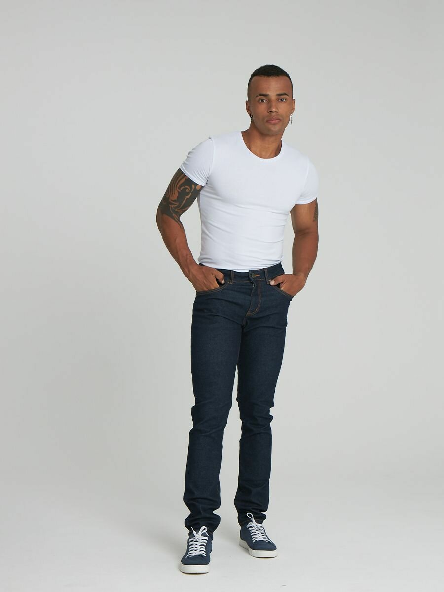 Джинсы зауженные 