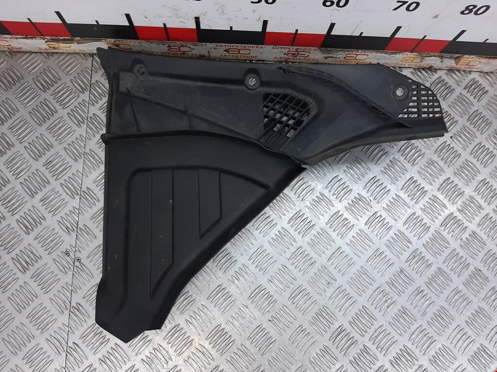 Накладка (молдинг) лобового стекла BMW 7-Series (F01/F02) 51716987601 арт. 705155