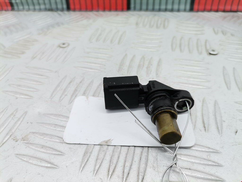 Датчик распредвала Volkswagen Touareg 1 06E905163 арт. 1792946