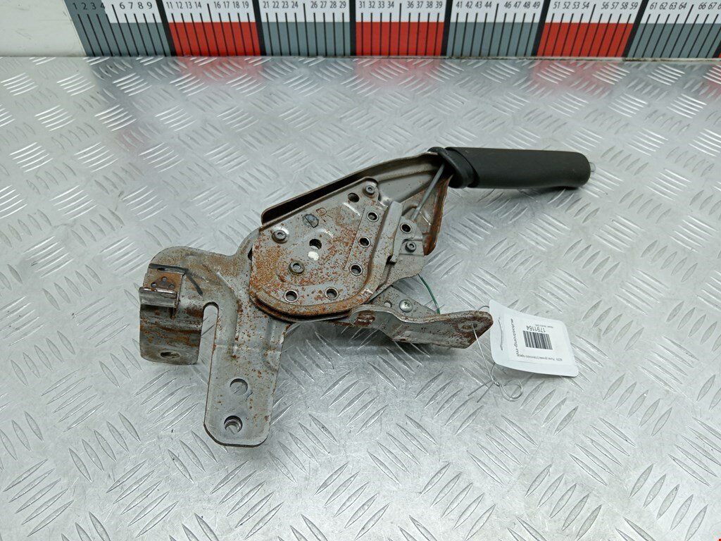 Рычаг ручника (стояночного тормоза) Nissan Navara (D40) арт. 1791164