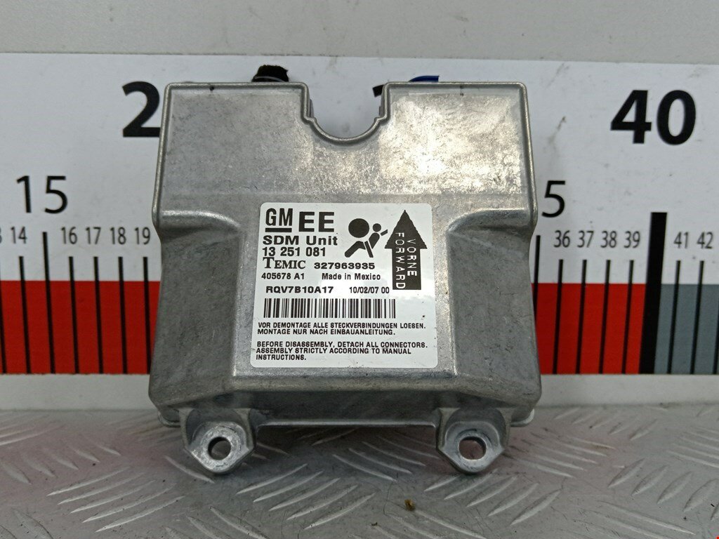 Блок управления Air Bag Opel Astra H 24439954 арт. 1845392