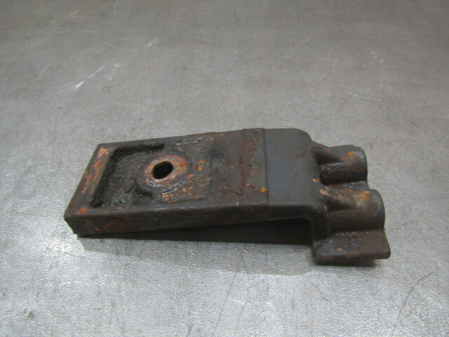 Кронштейн стабилизатора передний правый Scania P, G, R