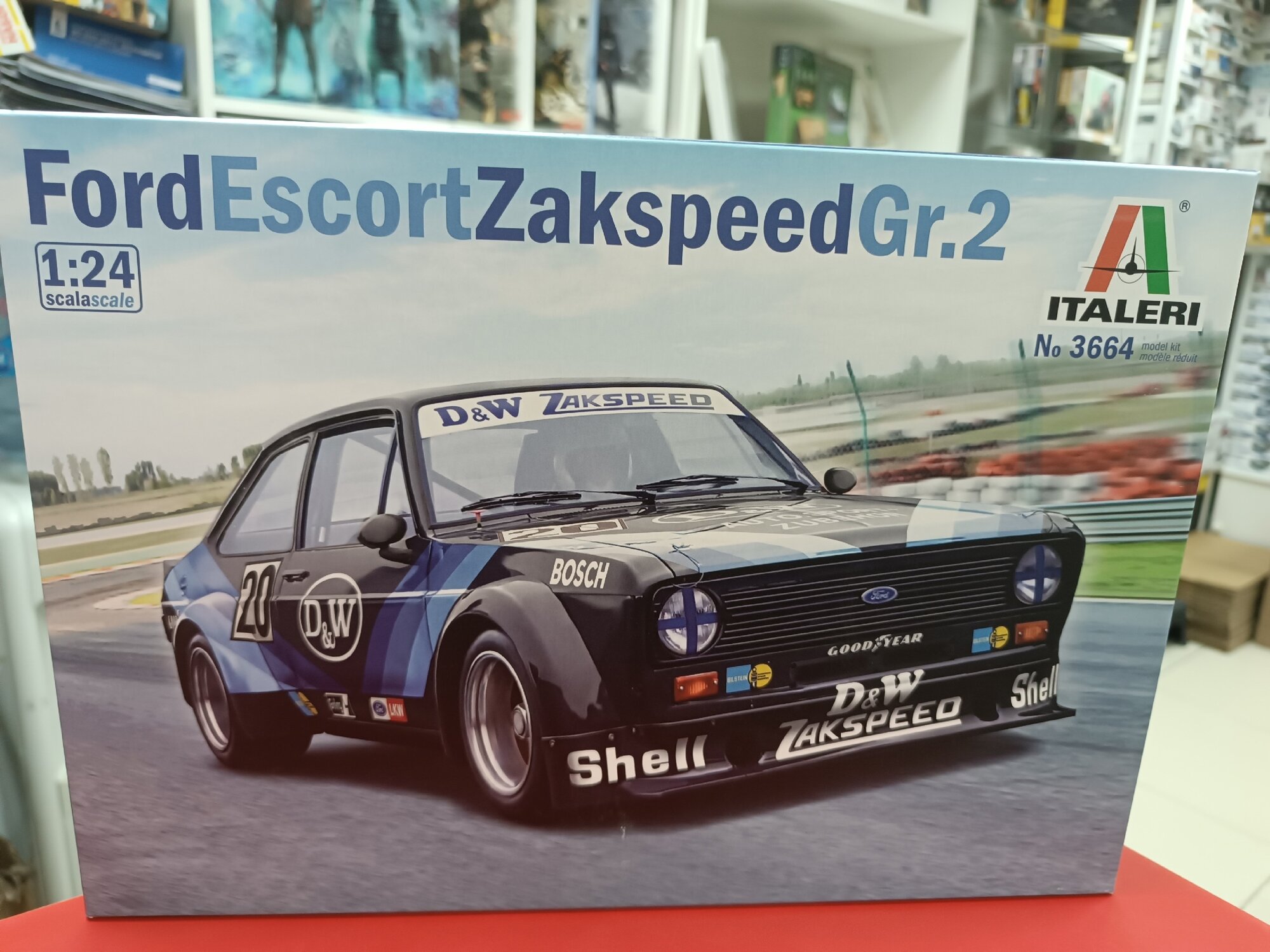 3664ИТ Ford Escort Zakspeed Gr.2 Сборная модель масштаб 1:24 italeri
