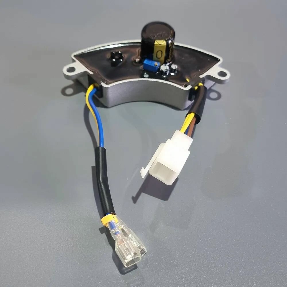 Автоматический регулятор напряжения для бензогенератора (блок AVR) LiHua TT10-4 (3.5 кВт) 6 проводов