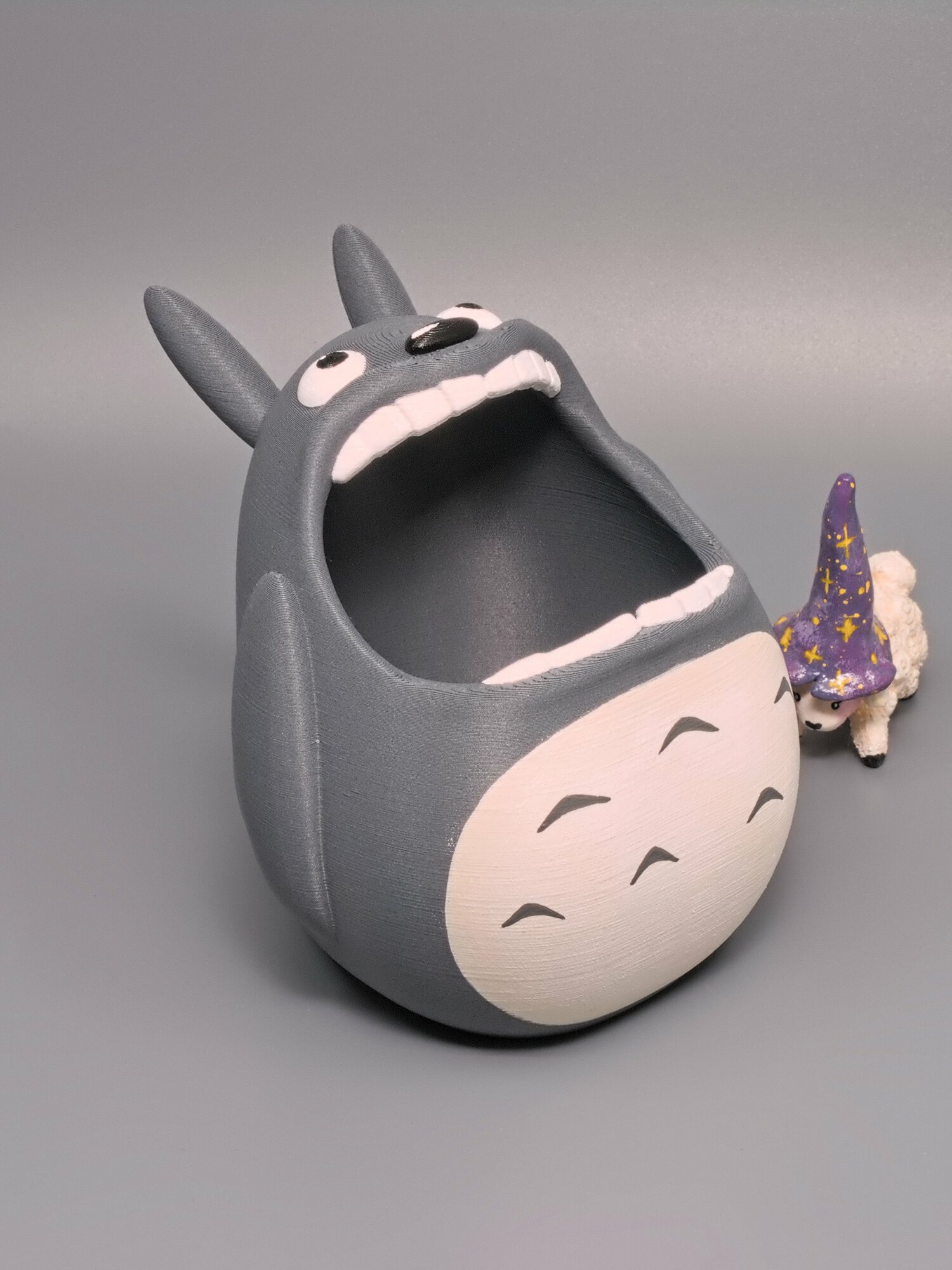 Тоторо карандашница