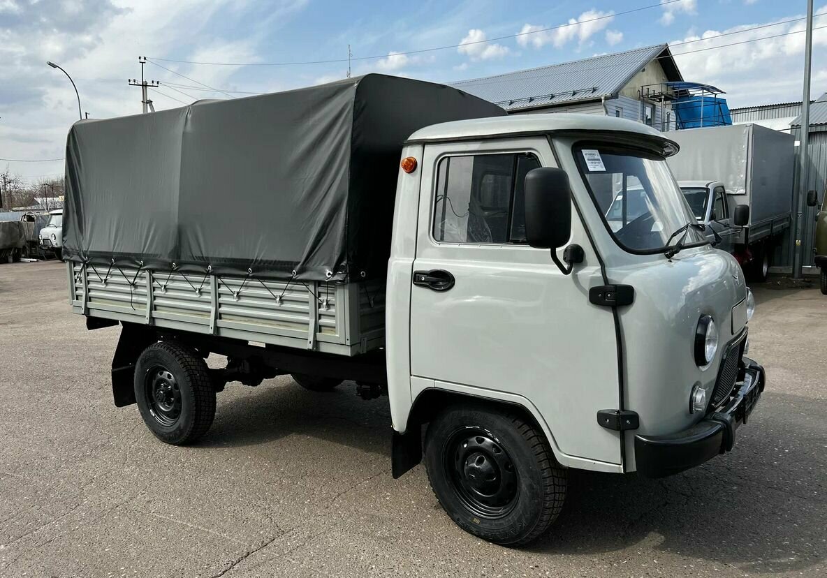 Тент на УАЗ 33036 железный борт нового образца