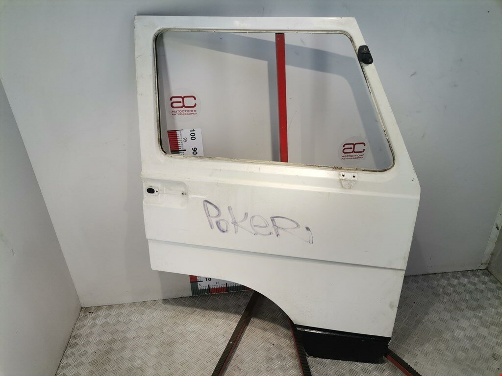 Дверь передняя правая Volkswagen LT 1 281831052B арт. 2187471