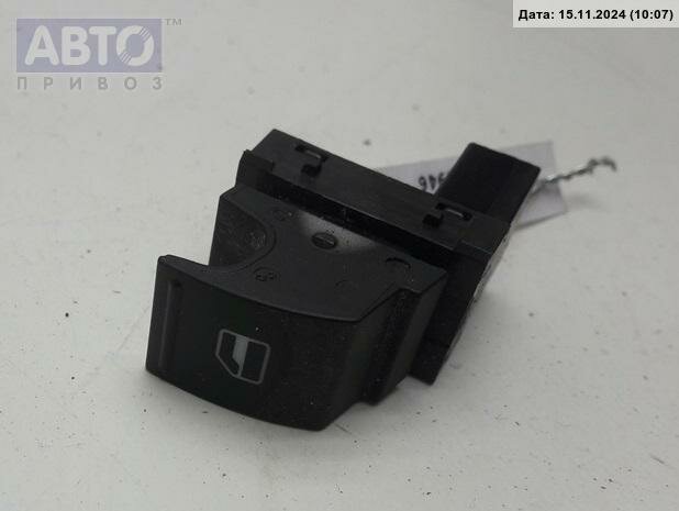 Кнопка стеклоподъемника переднего правого Volkswagen Passat B6