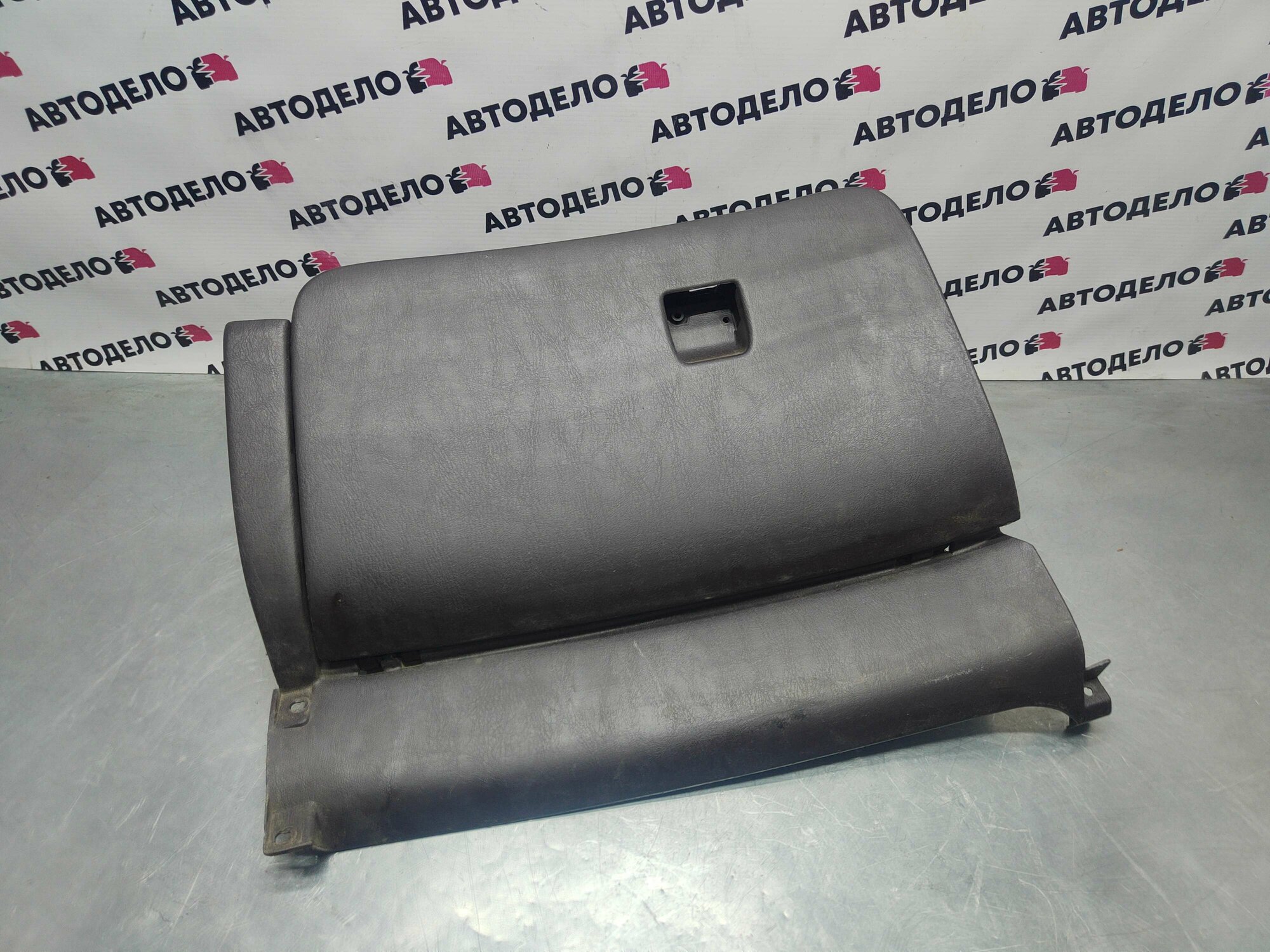 Бардачок Toyota Sprinter E100 1991 г.в