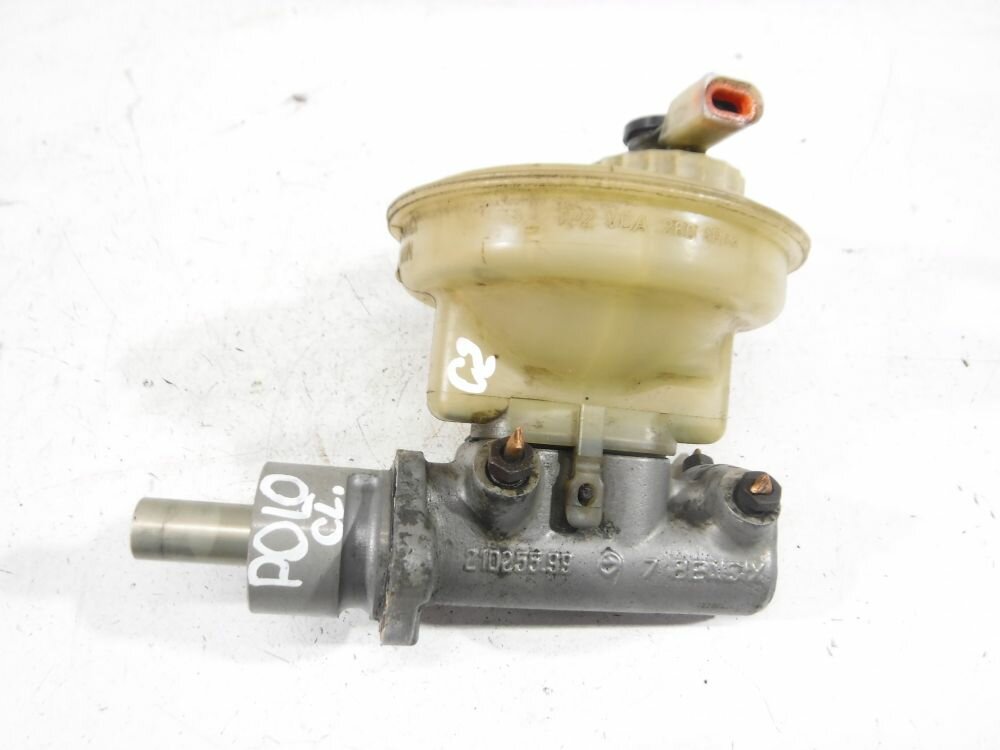 Главный тормозной цилиндр VW Polo Classic 1H1611019C