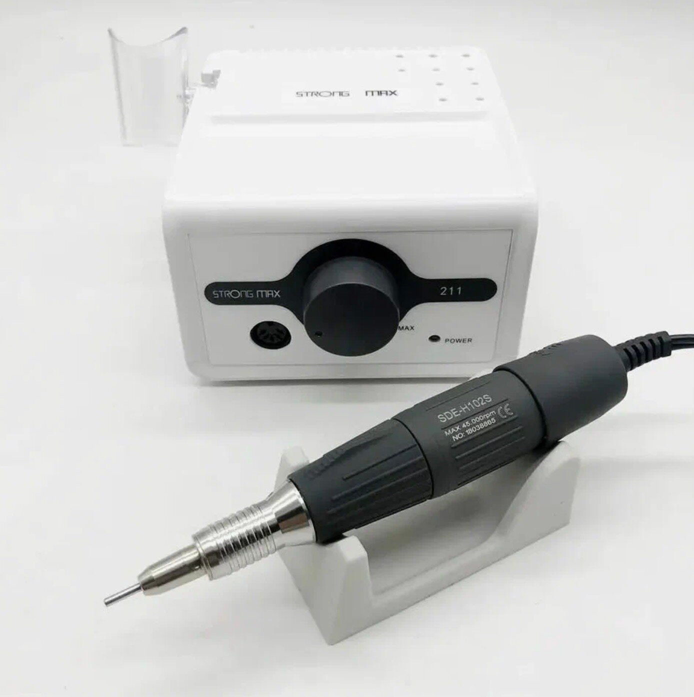 Аппарат для маникюра Strong 211, скорость 37 000 оборотов, мощность 64Вт Liam professional