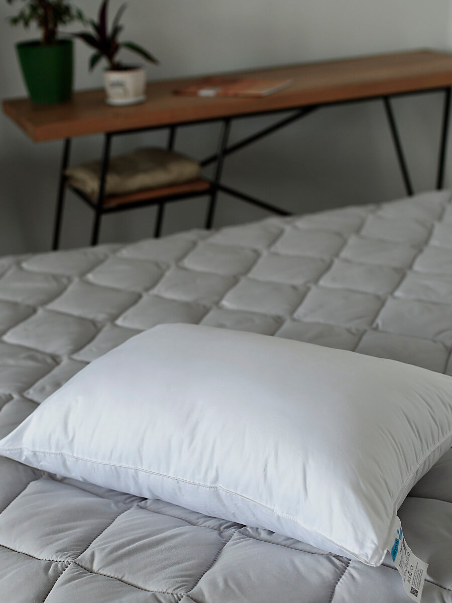 Подушка Bel-Pol "Microgel Delicate", с эффектом памяти, 48 x 68 см