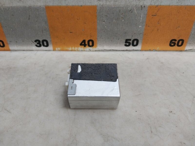 Б/У Управления круиз-контролем Блок электронный Pontiac Vibe 2003 1 485325 PONTIAC арт. 8824002050