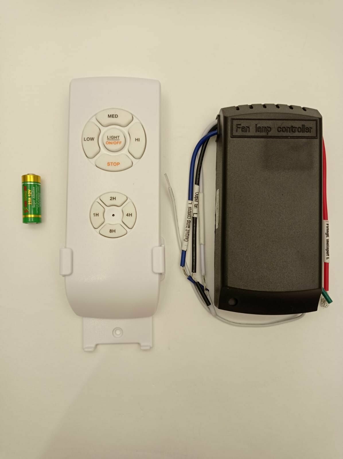 Пульт дистанционного управления на 2 канала. Пульт управления светом люстры-вентилятора-3 режима (таймер 4 режима)