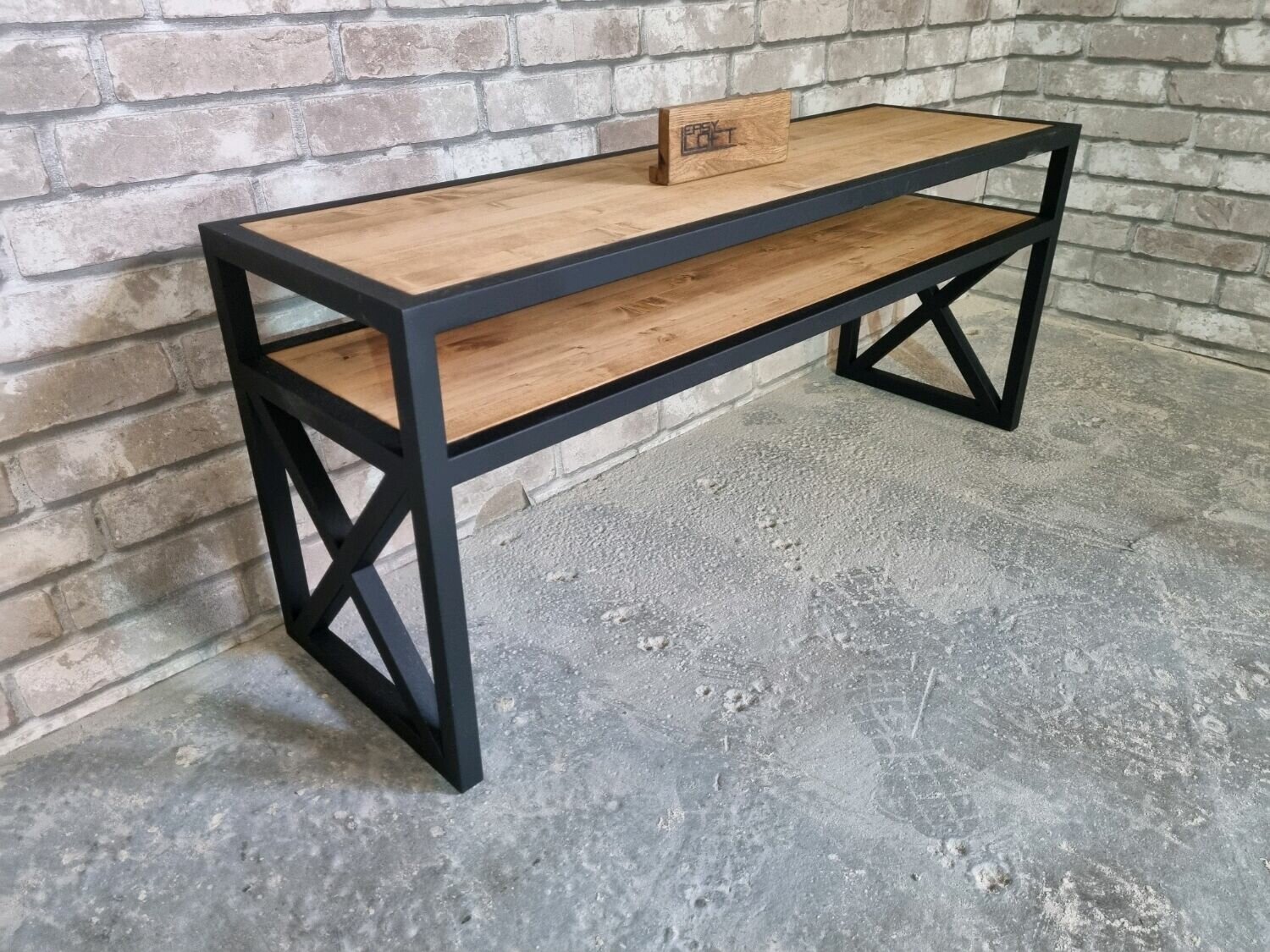 Скамья EasyLOFT для дома и дачи с полкой из массива дерева и металла