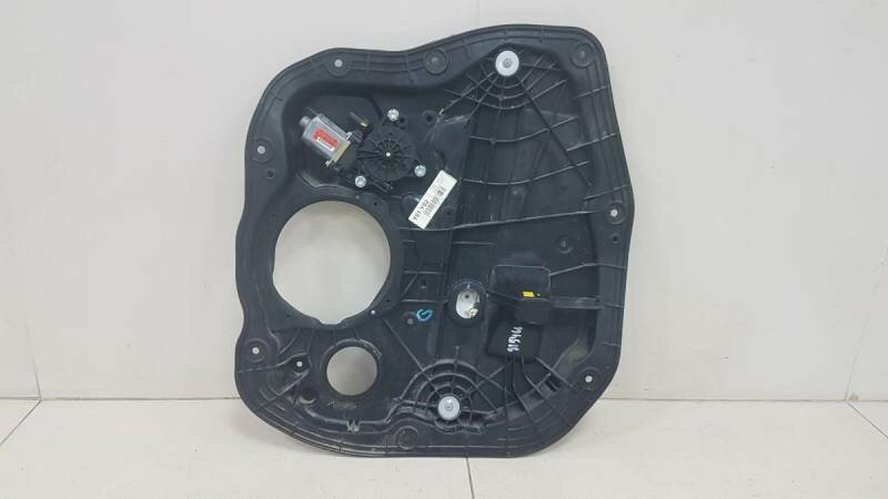 Стеклоподъемник электр. задний правый Kia Cerato YD 2013-2020 кат.номер: 83402A7010