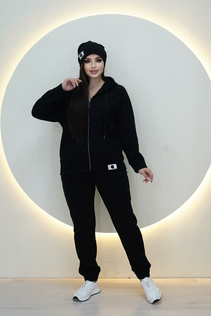 Костюм спортивный