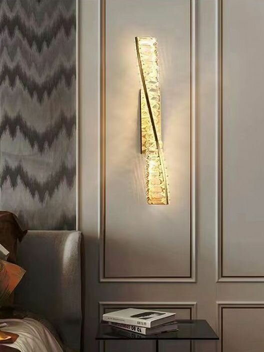 Хрустальная люстра