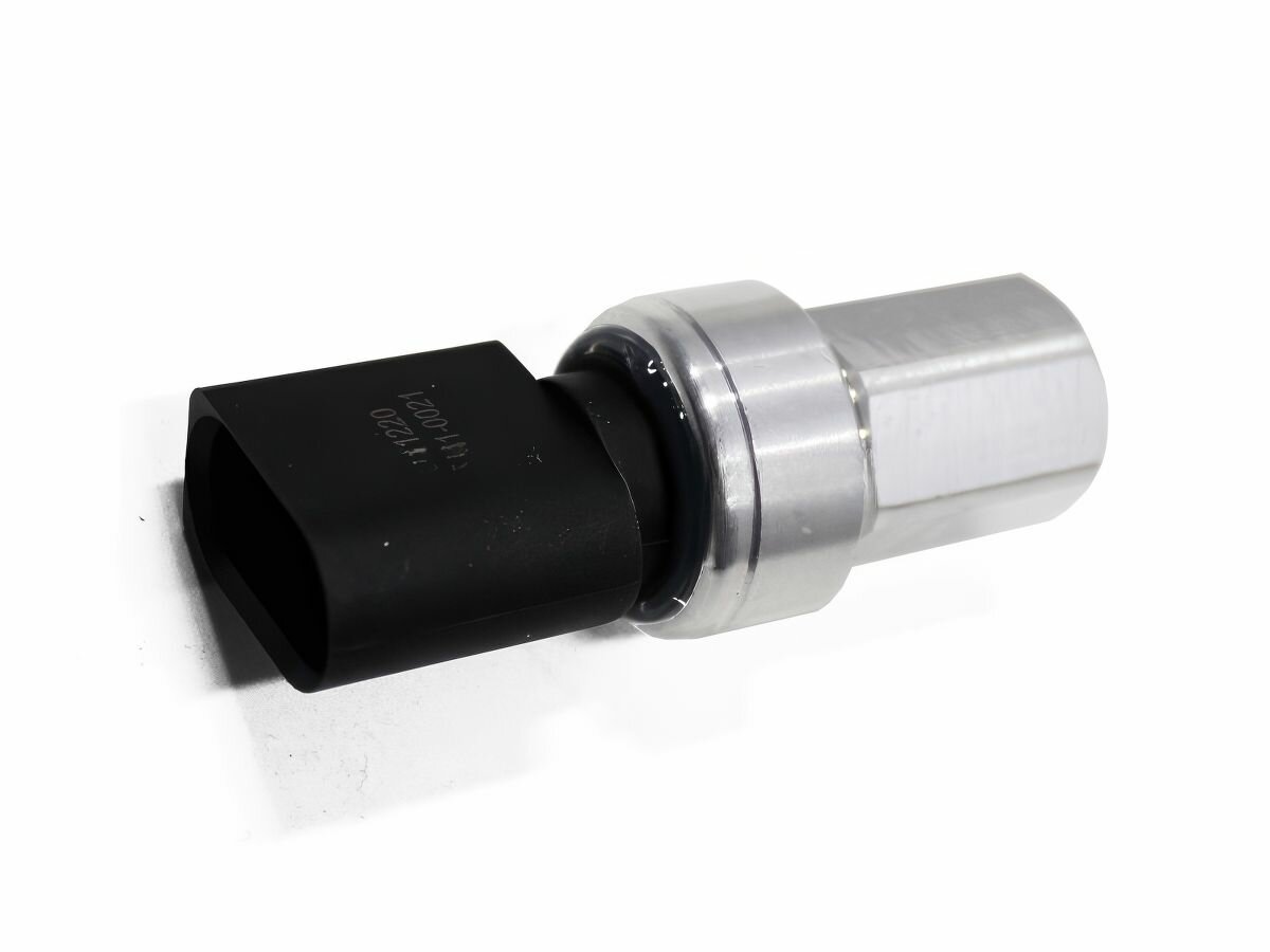 Датчик давления кондиционера для Шкода Октавия, Фольксваген Пассат, CC, Поло, Тигуан арт ST2410021 SAT