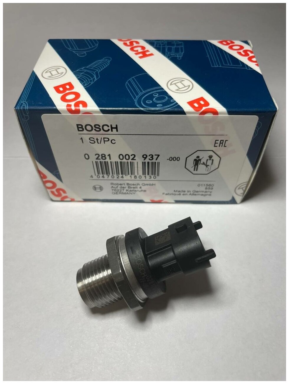 Датчик давления топлива Bosch 0281002937