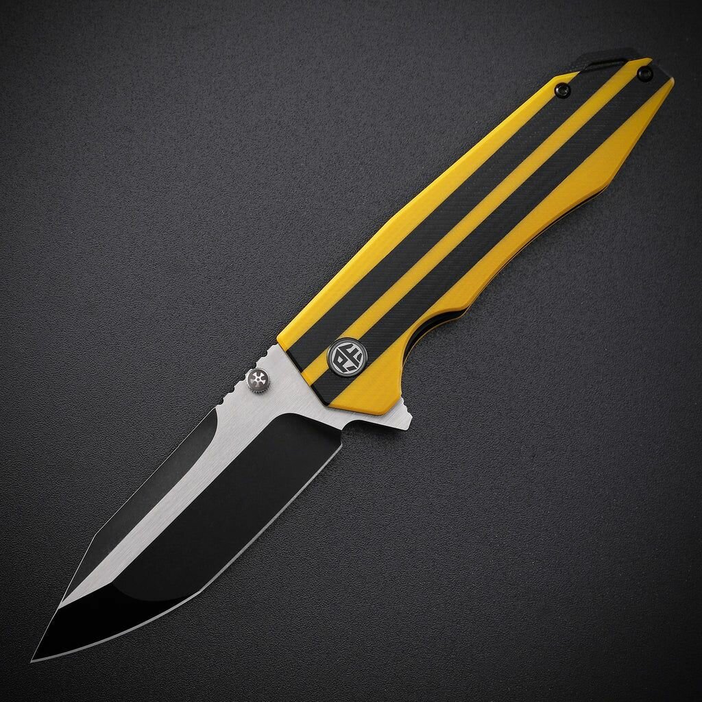 Нож складной Petrified Fish PFP08 Mocado, сталь К110, флиппер на подшипнике