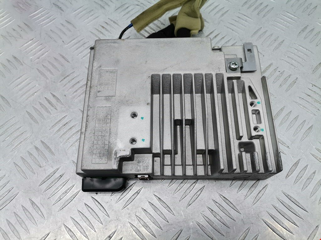 Насос водяной (помпа) Ford Fusion 1566239 арт. 1759151