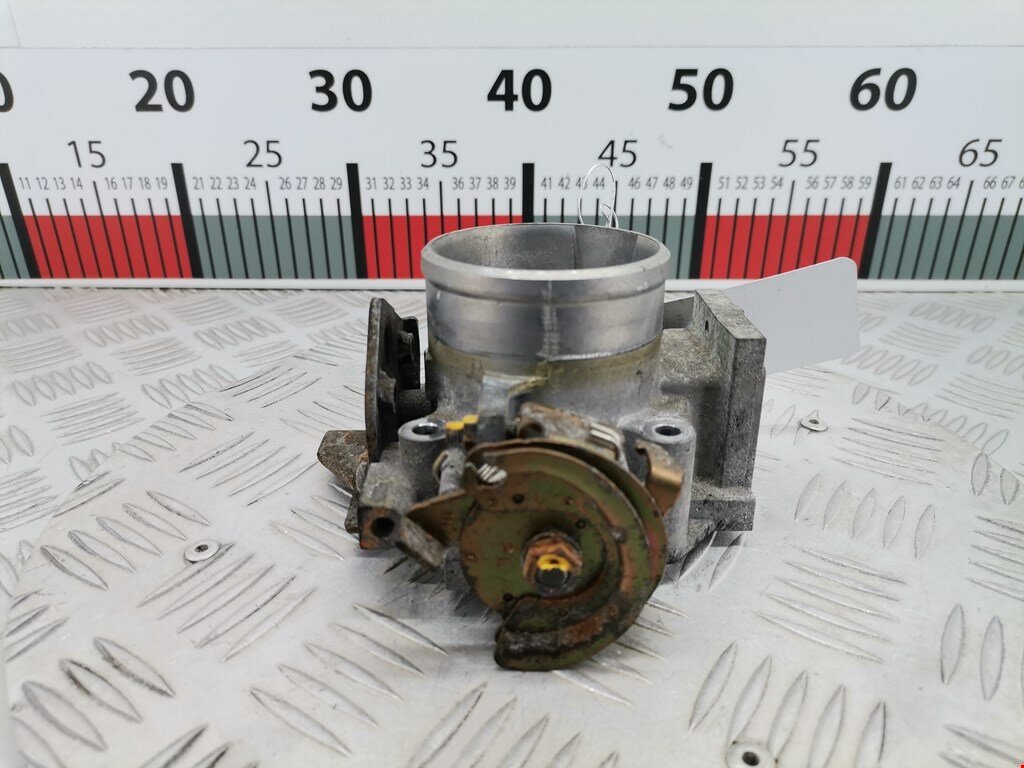 Заслонка дроссельная Honda Civic 7 16400PLCJ01 арт. 1952869