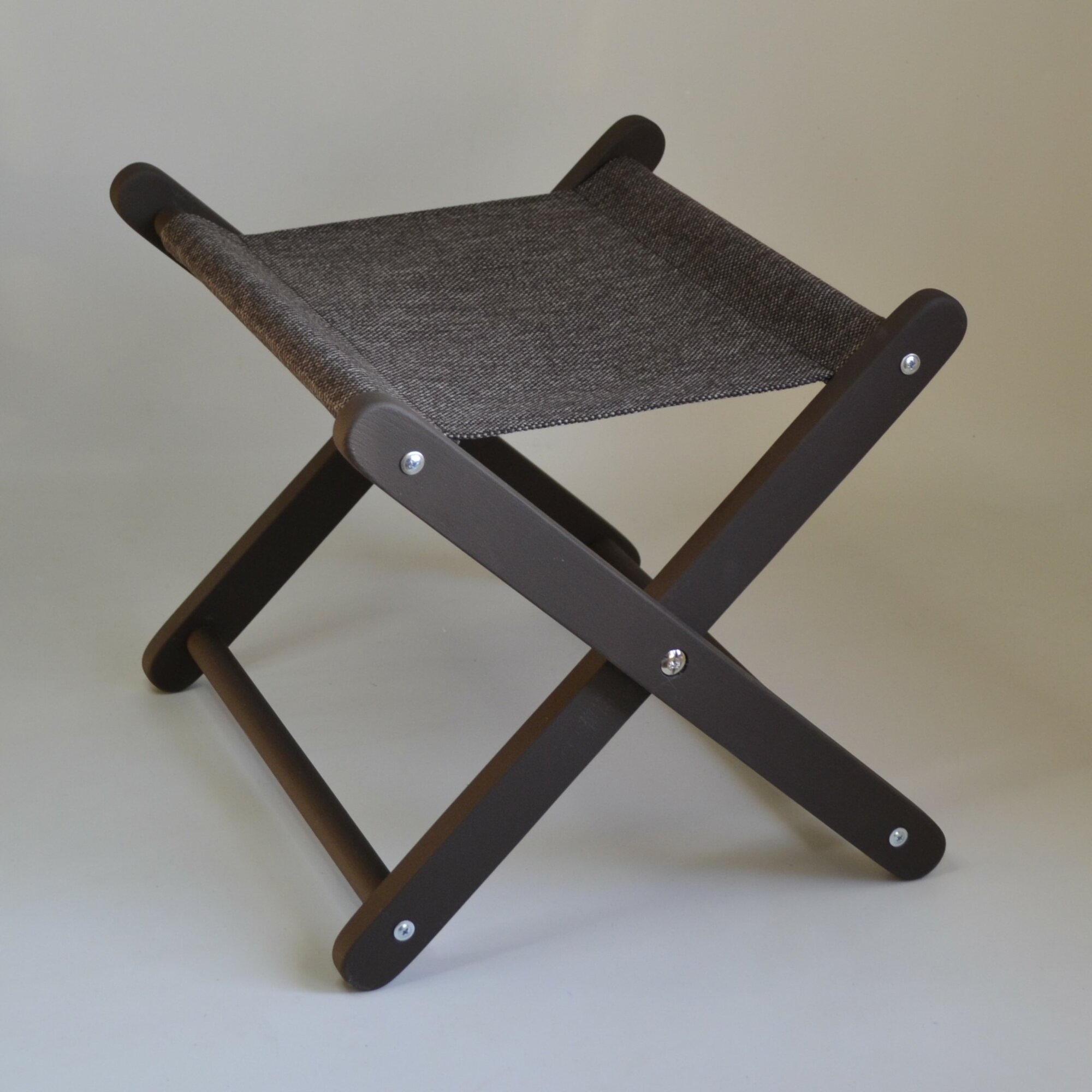 Подставка для сумок из бежево-коричневой рогожки с деревянной основой горький шоколад