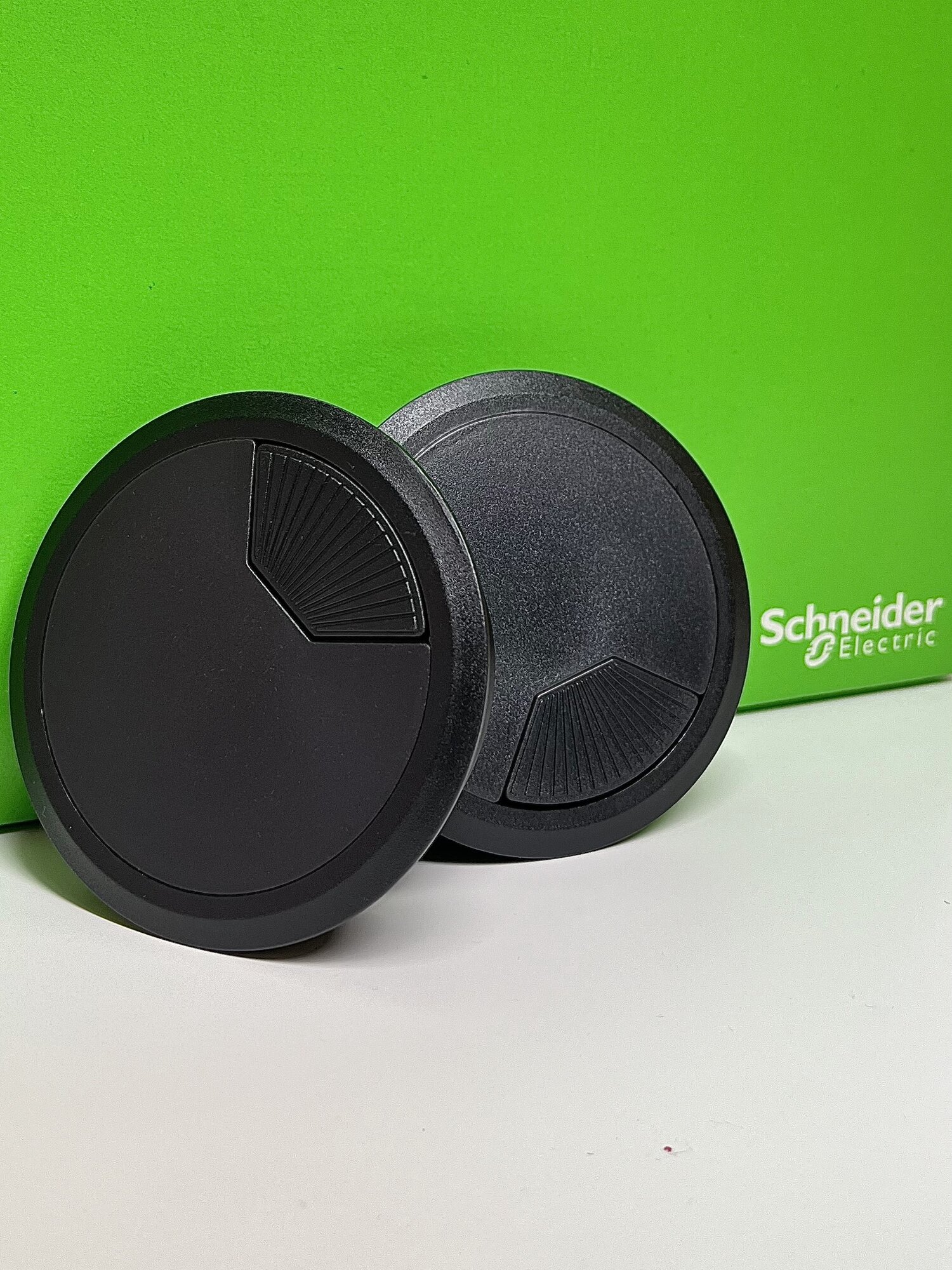 Unica System+ КАБЕЛЬНЫЙ ГРОММЕТ D80 мм ABS ПЛАСТИК ЧЕРНЫЙ, комплект из 6 штук, INS61212