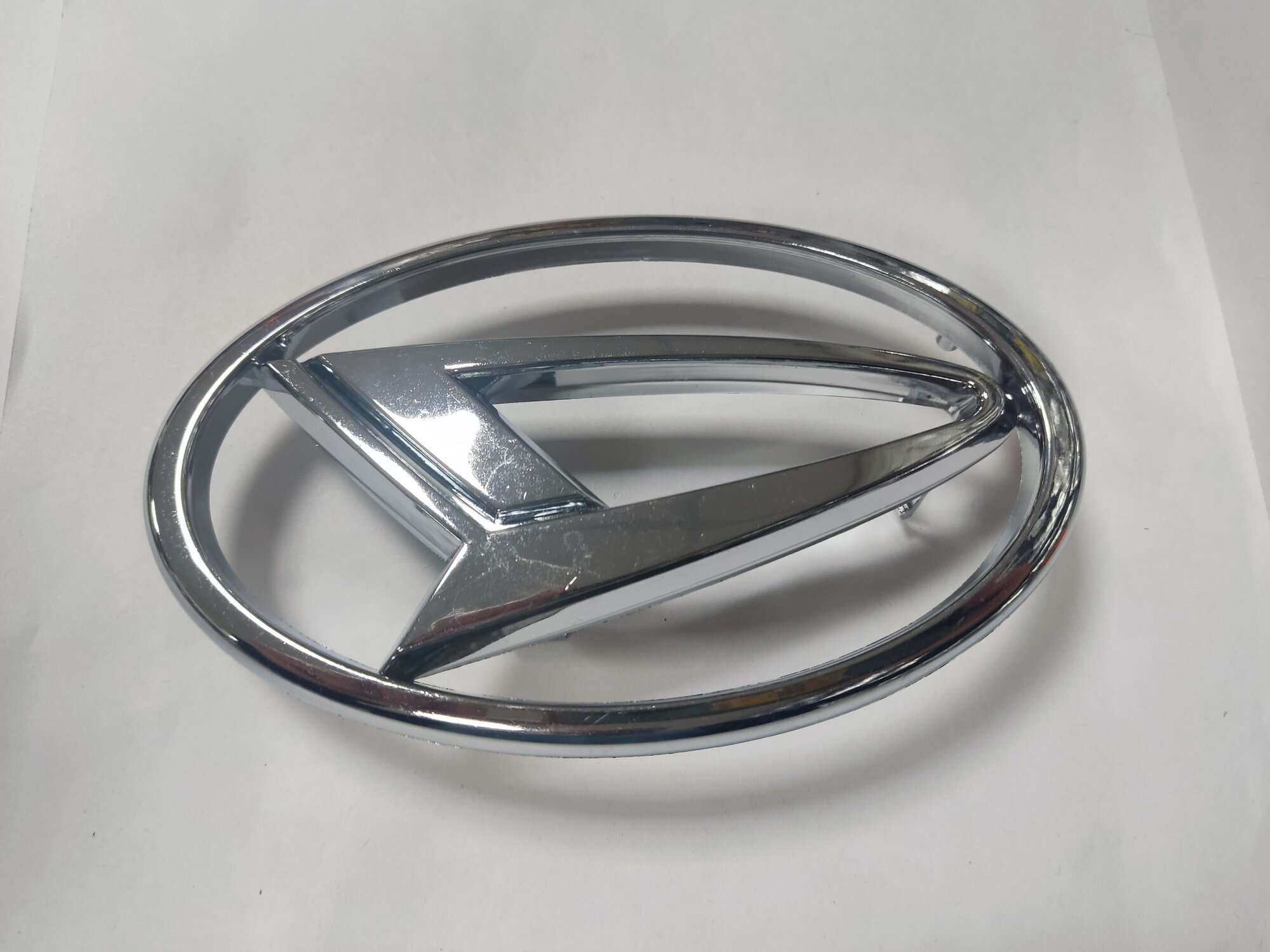 Эмблема Daihatsu "Хром", для нескольких моделей автомобилей, декоративная, серебристая